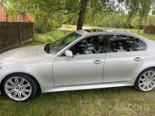 Pelēks BMW 530 2003 Jelgava, ar dzinēja tilpumu 3.00 L un nobraukumu 400 tūkst. km par 4000 €, foto 5 vietnē AUTOMOTO.COM.LV