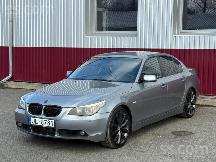 Grey BMW 530 2003 in Riga, with an engine capacity of 3.00 L and mileage of 0 thousand km for 2990 €, photo 3 on AUTOMOTO.COM.LV