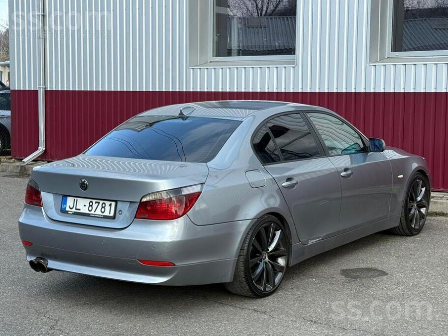 Grey BMW 530 2003 in Riga, with an engine capacity of 3.00 L and mileage of 0 thousand km for 2990 €, photo 5 on AUTOMOTO.COM.LV