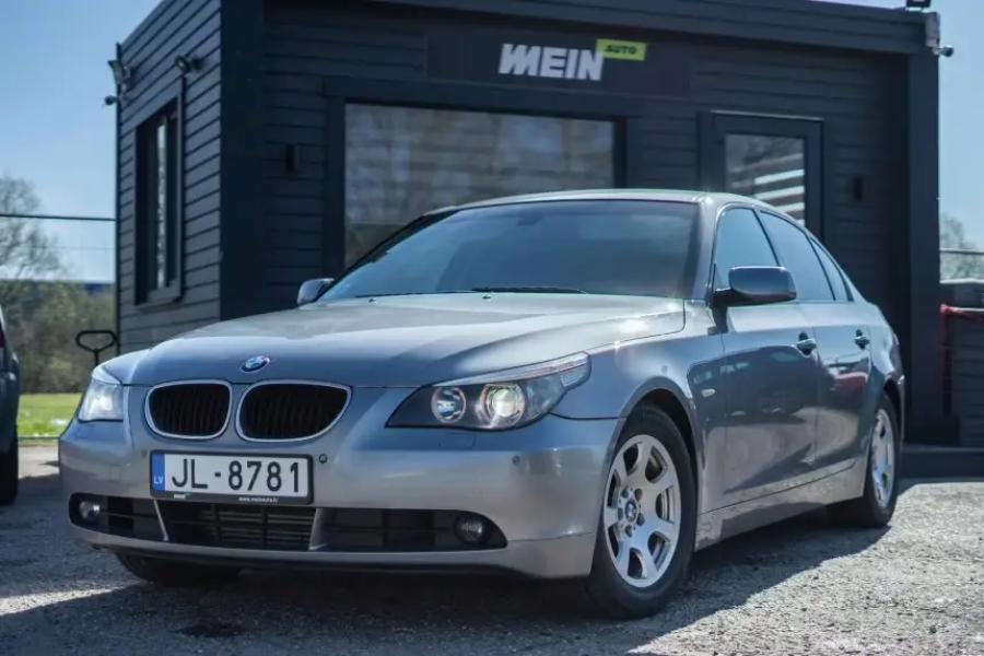 Grey BMW 530 2003 in Liepaja, with an engine capacity of 3.00 L and mileage of 350 thousand km for 4100 €, photo 1 on AUTOMOTO.COM.LV