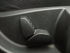 Pelēks BMW 530 2003 Rīga, ar dzinēja tilpumu 3.00 L un nobraukumu 311 tūkst. km par 4290 €, foto 12 vietnē AUTOMOTO.COM.LV