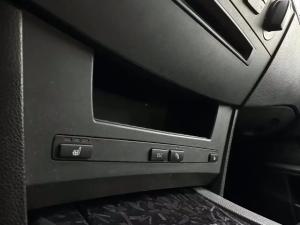 Pelēks BMW 530 2003 Rīga, ar dzinēja tilpumu 3.00 L un nobraukumu 311 tūkst. km par 4290 €, foto 17 vietnē AUTOMOTO.COM.LV
