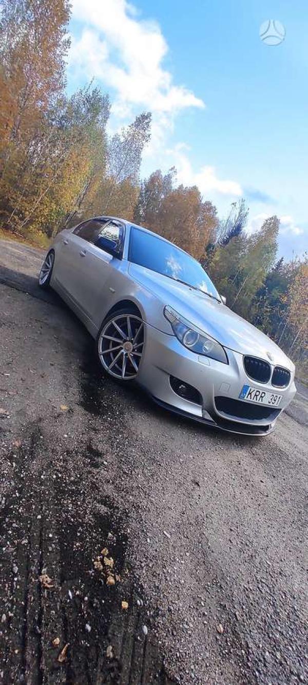 Grey BMW 530 2003 in Rokiskis, with an engine capacity of 2.99 L and mileage of 414 thousand km for 3750 €, photo 1 on AUTOMOTO.COM.LV