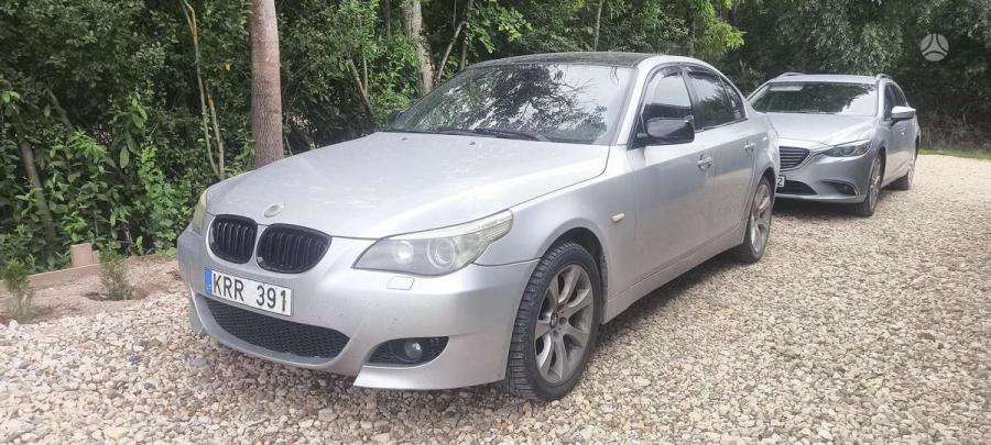 Pelēks BMW 530 2003 Rokiškis, ar dzinēja tilpumu 2.99 L un nobraukumu 414 tūkst. km par 3750 €, foto 5 vietnē AUTOMOTO.COM.LV