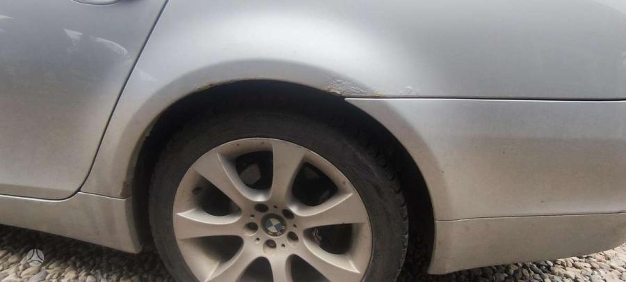 Pelēks BMW 530 2003 Rokiškis, ar dzinēja tilpumu 2.99 L un nobraukumu 414 tūkst. km par 3750 €, foto 7 vietnē AUTOMOTO.COM.LV