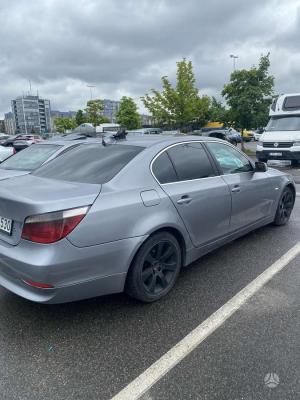 Grey BMW 530 2003 in Vilnius, with an engine capacity of 2.99 L and mileage of 282 thousand km for 1200 €, photo 6 on AUTOMOTO.COM.LV