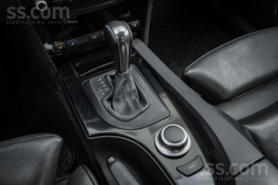 Pelēks BMW 530 2003 Rīga, ar dzinēja tilpumu 3.00 L un nobraukumu 0 tūkst. km par 3350 €, foto 19 vietnē AUTOMOTO.COM.LV