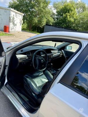 Grey BMW 530 2003 in Siauliai, with an engine capacity of 2.99 L and mileage of 428 thousand km for 3500 €, photo 5 on AUTOMOTO.COM.LV