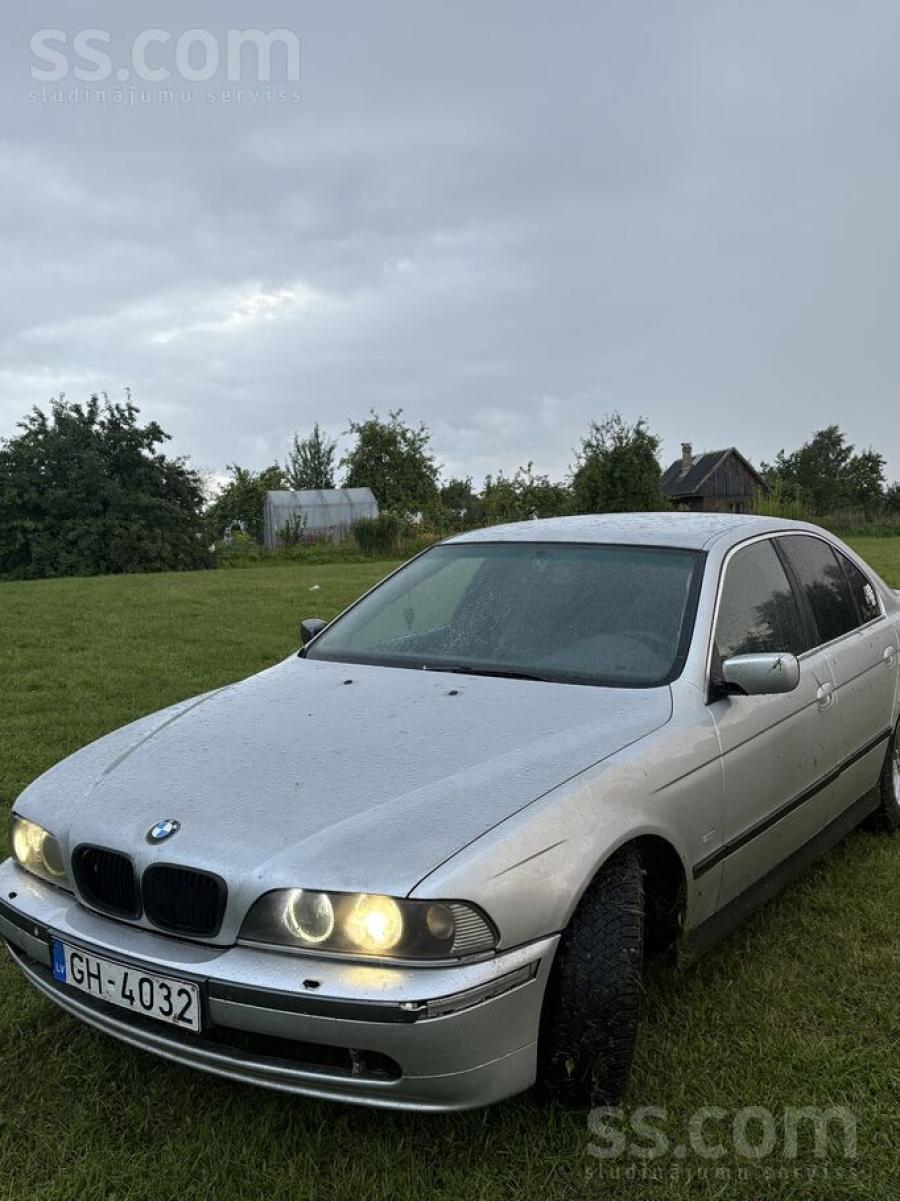 Pelēks BMW 530 2003 Daugavpils, ar dzinēja tilpumu 2.90 L un nobraukumu 430 tūkst. km par 1500 €, foto 11 vietnē AUTOMOTO.COM.LV