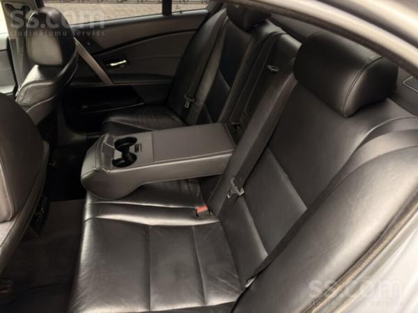 Grey BMW 530 2003 in Jelgava, with an engine capacity of 3.00 L and mileage of 370 thousand km for 1699 €, photo 6 on AUTOMOTO.COM.LV