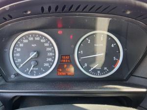Pelēks BMW 530 2003 Šauļi, ar dzinēja tilpumu 2.99 L un nobraukumu 375 tūkst. km par 3190 €, foto 14 vietnē AUTOMOTO.COM.LV