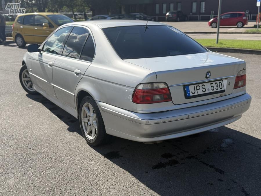 Серый БМВ 530 2003 в Каунас, объемом двигателя 2.90 л и пробегом 400 тыс. км за 1590 €, фото 6 на AUTOMOTO.COM.LV