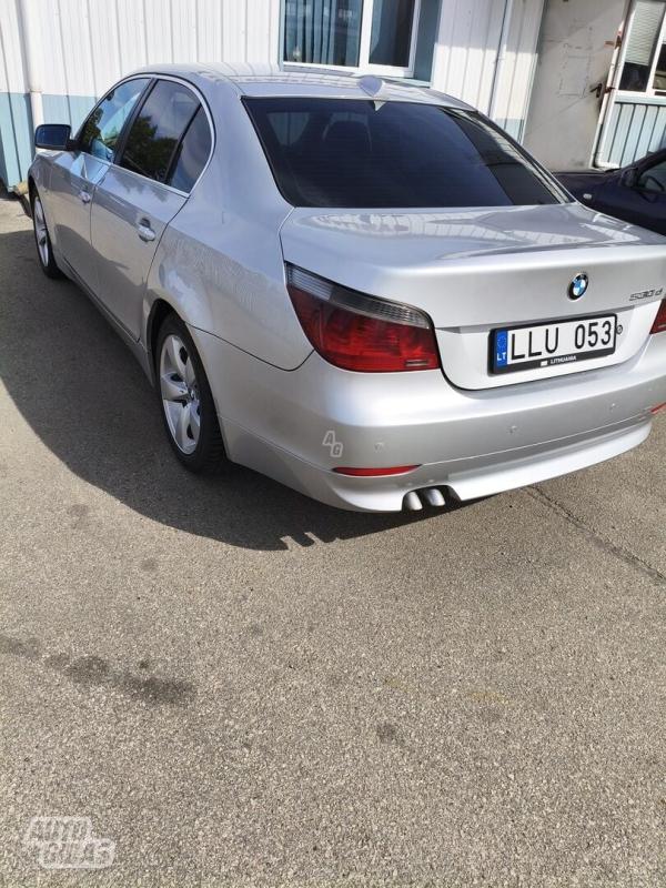 БМВ 530 2003 в Паневежис на AUTOMOTO.COM.LV Серый БМВ 530 2003 в Паневежис, объемом двигателя 3.00 л и пробегом 300 тыс. км за 2800 €, фото 4 на AUTOMOTO.COM.LV