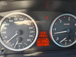 Pelēks BMW 530 2003 Panevēža, ar dzinēja tilpumu 3.00 L un nobraukumu 300 tūkst. km par 2800 €, foto 8 vietnē AUTOMOTO.COM.LV