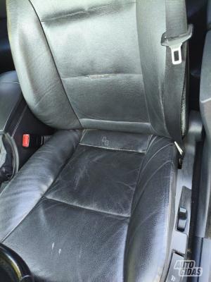 Pelēks BMW 530 2003 Panevēža, ar dzinēja tilpumu 3.00 L un nobraukumu 300 tūkst. km par 2800 €, foto 19 vietnē AUTOMOTO.COM.LV