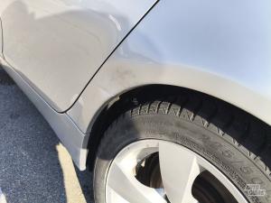 Pelēks BMW 530 2003 Panevēža, ar dzinēja tilpumu 3.00 L un nobraukumu 300 tūkst. km par 2800 €, foto 22 vietnē AUTOMOTO.COM.LV