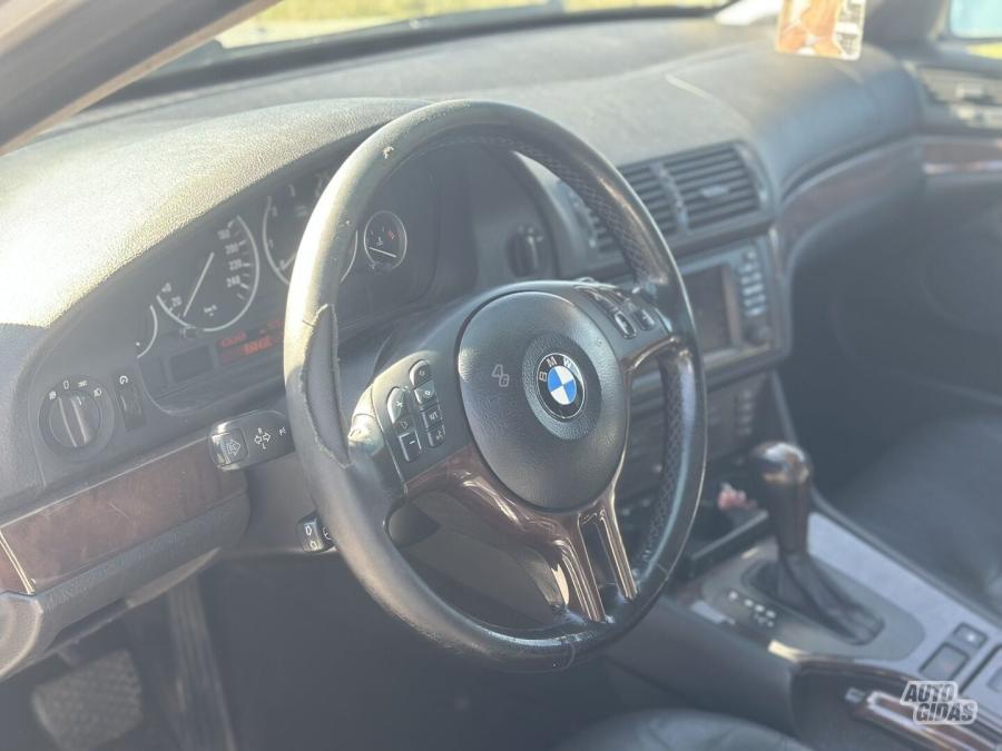 Pelēks BMW 530 2003 Kauņa, ar dzinēja tilpumu 3.00 L un nobraukumu 430 tūkst. km par 1500 €, foto 6 vietnē AUTOMOTO.COM.LV