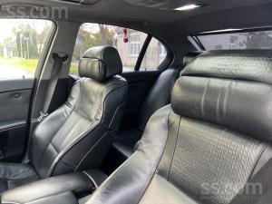 Grey BMW 530 2003 in Daugavpils, with an engine capacity of 3.00 L and mileage of 365 thousand km for 2800 €, photo 11 on AUTOMOTO.COM.LV