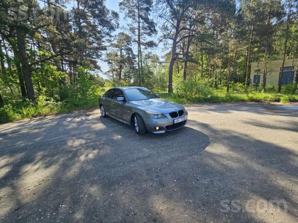 Grey BMW 530 2004 in Jurmala, with an engine capacity of 3.00 L and mileage of 293 thousand km for 12190 €, photo 1 on AUTOMOTO.COM.LV