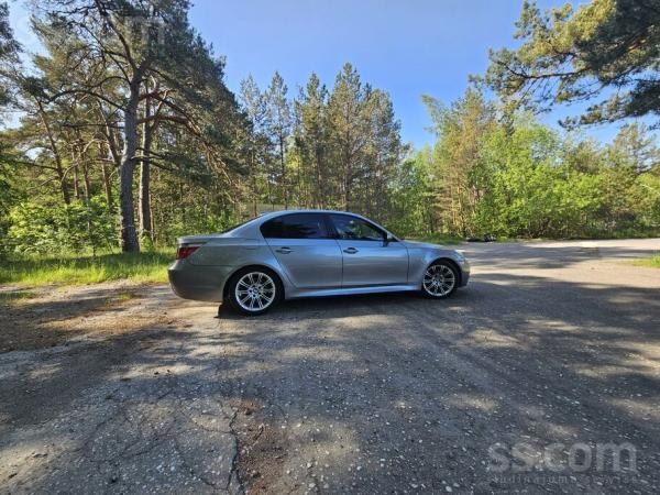 Grey BMW 530 2004 in Jurmala, with an engine capacity of 3.00 L and mileage of 293 thousand km for 12190 €, photo 3 on AUTOMOTO.COM.LV