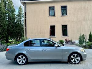 Grey BMW 530 2004 in Riga, with an engine capacity of 3.00 L and mileage of 0 thousand km for 2990 €, photo 3 on AUTOMOTO.COM.LV