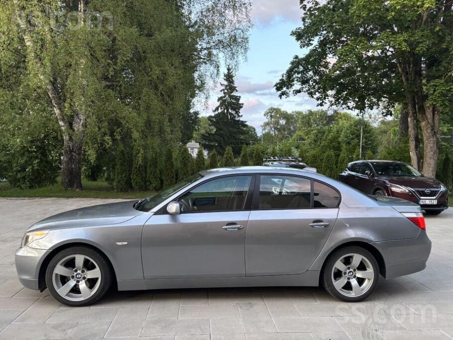 Grey BMW 530 2004 in Riga, with an engine capacity of 3.00 L and mileage of 0 thousand km for 2990 €, photo 7 on AUTOMOTO.COM.LV