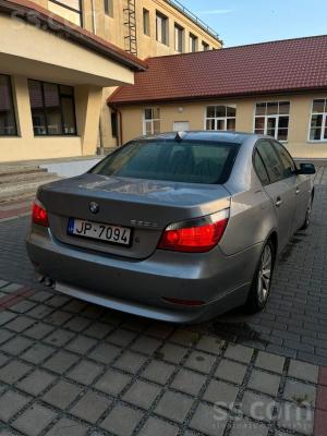 Pelēks BMW 530 2004 Kuldīga, ar dzinēja tilpumu 3.00 L un nobraukumu 363 tūkst. km par 3250 €, foto 2 vietnē AUTOMOTO.COM.LV