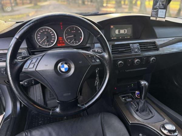 Pelēks BMW 530 2004 Šilutė, ar dzinēja tilpumu 3.00 L un nobraukumu 365 tūkst. km par 2850 €, foto 6 vietnē AUTOMOTO.COM.LV