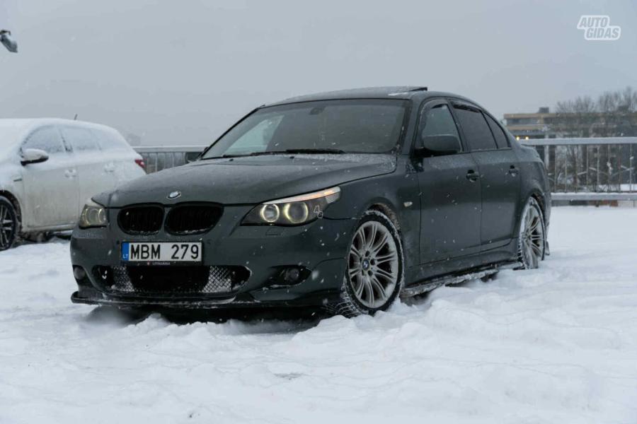 Grey BMW 530 2004 in Vilnius, with an engine capacity of 3.00 L and mileage of 380 thousand km for 4500 €, photo 4 on AUTOMOTO.COM.LV