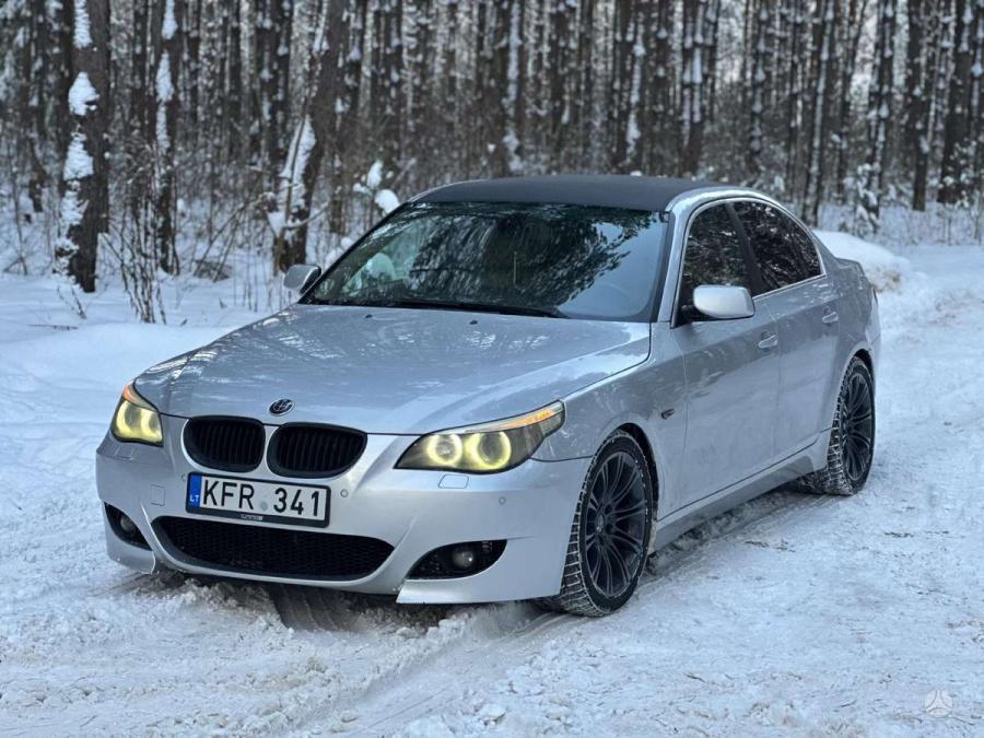 Pelēks BMW 530 2004 Viļņa, ar dzinēja tilpumu 2.99 L un nobraukumu 337 tūkst. km par 3950 €, foto 1 vietnē AUTOMOTO.COM.LV
