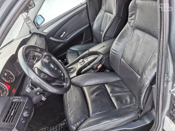 Pelēks BMW 530 2004 Viļņa, ar dzinēja tilpumu 3.00 L un nobraukumu 377 tūkst. km par 5150 €, foto 8 vietnē AUTOMOTO.COM.LV