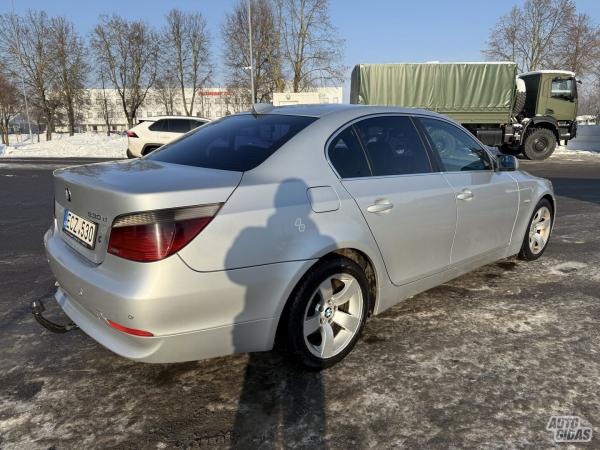 Grey BMW 530 2004 in Kaunas, with an engine capacity of 3.00 L and mileage of 542 thousand km for 2450 €, photo 5 on AUTOMOTO.COM.LV