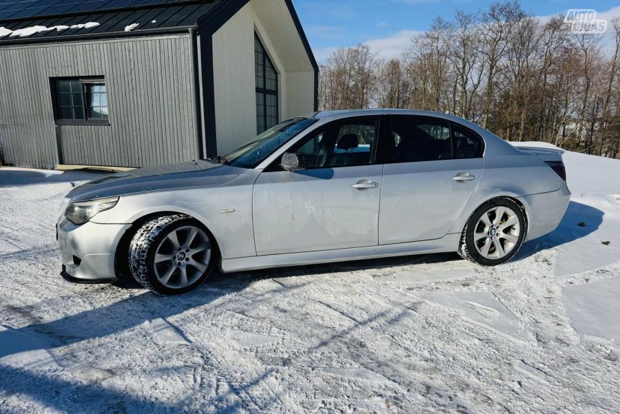 Pelēks BMW 530 2004 Alīta, ar dzinēja tilpumu 3.00 L un nobraukumu 360 tūkst. km par 5600 €, foto 3 vietnē AUTOMOTO.COM.LV