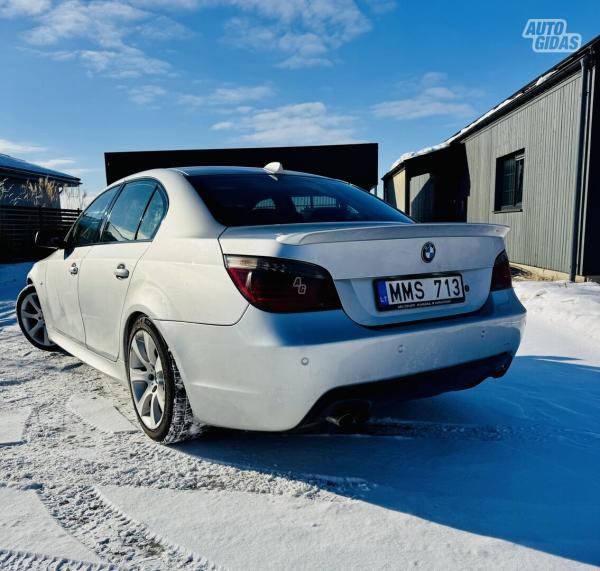 Grey BMW 530 2004 in Alytus, with an engine capacity of 3.00 L and mileage of 360 thousand km for 5600 €, photo 4 on AUTOMOTO.COM.LV