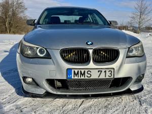 Pelēks BMW 530 2004 Alīta, ar dzinēja tilpumu 3.00 L un nobraukumu 360 tūkst. km par 5600 €, foto 9 vietnē AUTOMOTO.COM.LV