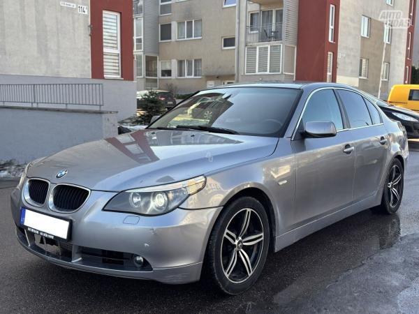 Pelēks BMW 530 2004 Kauņa, ar dzinēja tilpumu 3.00 L un nobraukumu 400 tūkst. km par 2850 €, foto 1 vietnē AUTOMOTO.COM.LV