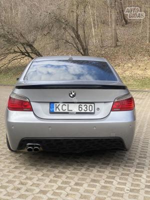 Grey BMW 530 2004 in Vilnius, with an engine capacity of 3.00 L and mileage of 376 thousand km for 4500 €, photo 4 on AUTOMOTO.COM.LV