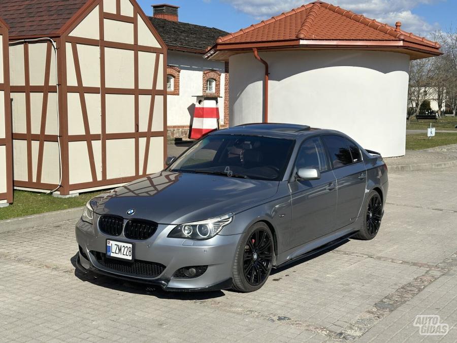 Pelēks BMW 530 2004 Šilutė, ar dzinēja tilpumu 3.00 L un nobraukumu 390 tūkst. km par 4300 €, foto 1 vietnē AUTOMOTO.COM.LV