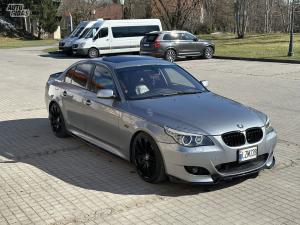 Pelēks BMW 530 2004 Šilutė, ar dzinēja tilpumu 3.00 L un nobraukumu 390 tūkst. km par 4300 €, foto 4 vietnē AUTOMOTO.COM.LV