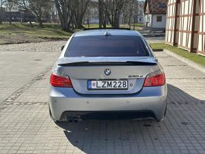 Pelēks BMW 530 2004 Šilutė, ar dzinēja tilpumu 3.00 L un nobraukumu 390 tūkst. km par 4300 €, foto 6 vietnē AUTOMOTO.COM.LV