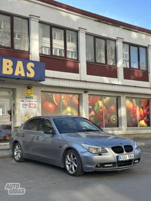 Pelēks BMW 530 2004 Šauļi, ar dzinēja tilpumu 3.00 L un nobraukumu 227 tūkst. km par 2650 €, foto  vietnē AUTOMOTO.COM.LV