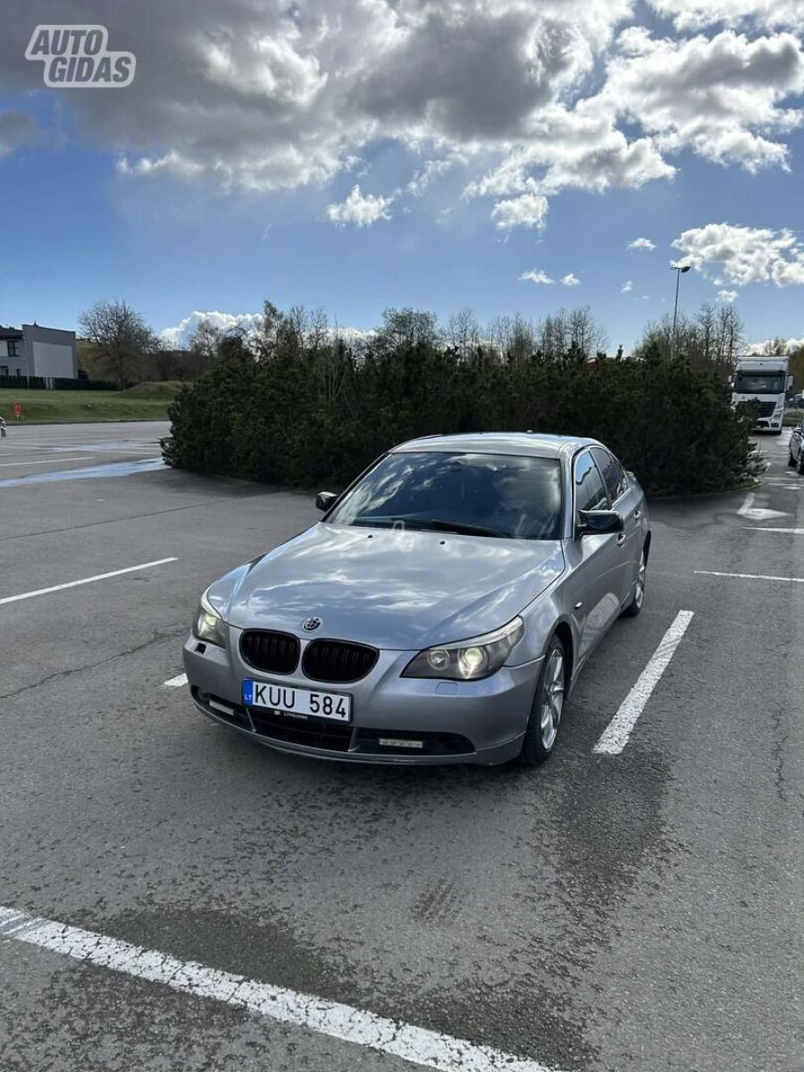 Pelēks BMW 530 2004 Šauļi, ar dzinēja tilpumu 3.00 L un nobraukumu 227 tūkst. km par 2650 €, foto 3 vietnē AUTOMOTO.COM.LV