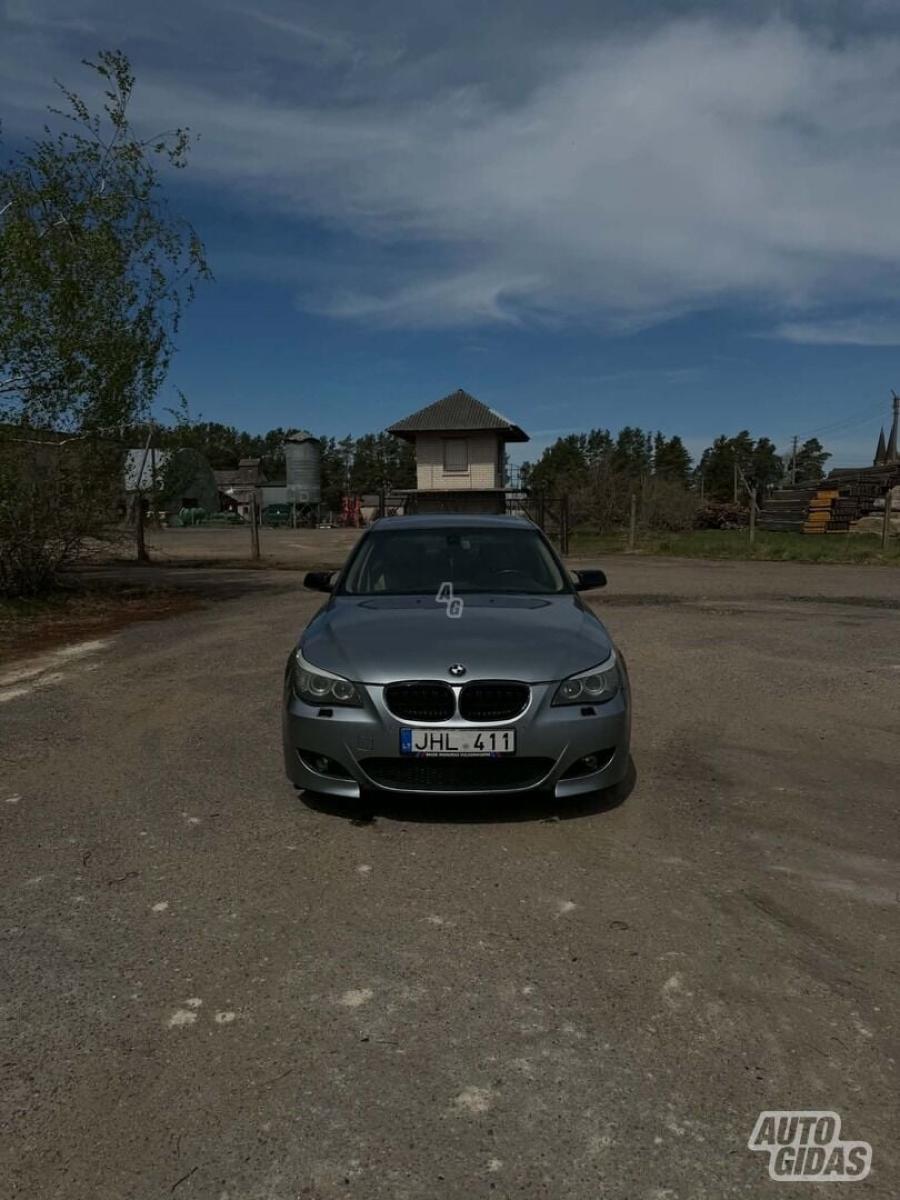Pelēks BMW 530 2004 Telšiai, ar dzinēja tilpumu 3.00 L un nobraukumu 414 tūkst. km par 3000 €, foto 3 vietnē AUTOMOTO.COM.LV