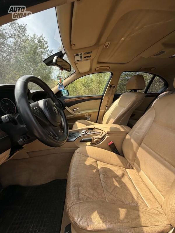 Pelēks BMW 530 2004 Telšiai, ar dzinēja tilpumu 3.00 L un nobraukumu 414 tūkst. km par 3000 €, foto 5 vietnē AUTOMOTO.COM.LV