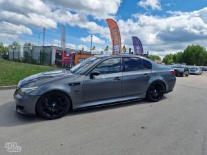 Pelēks BMW 530 2004 Kauņa, ar dzinēja tilpumu 3.00 L un nobraukumu 424 tūkst. km par 5990 €, foto 9 vietnē AUTOMOTO.COM.LV