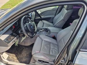 Pelēks BMW 530 2004 Kauņa, ar dzinēja tilpumu 3.00 L un nobraukumu 424 tūkst. km par 5990 €, foto 13 vietnē AUTOMOTO.COM.LV
