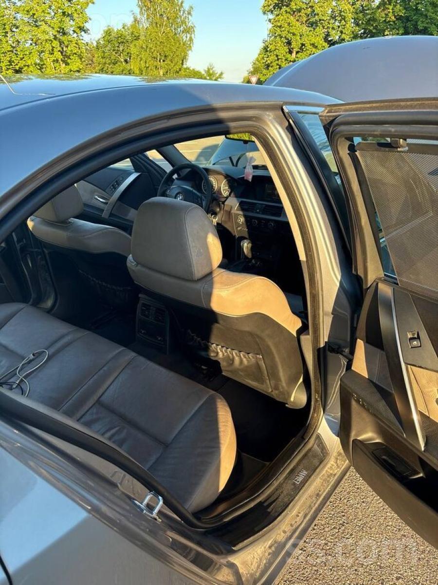 Pelēks BMW 530 2004 Daugavpils, ar dzinēja tilpumu 3.00 L un nobraukumu 408 tūkst. km par 3500 €, foto 9 vietnē AUTOMOTO.COM.LV