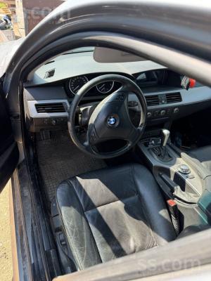 Pelēks BMW 530 2004 Liepāja, ar dzinēja tilpumu 3.00 L un nobraukumu 280 tūkst. km par 2200 €, foto 3 vietnē AUTOMOTO.COM.LV