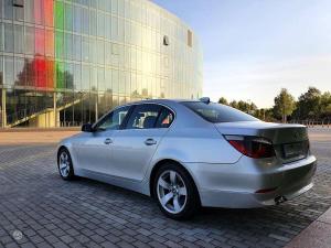 Grey BMW 530 2004 in Siauliai, with an engine capacity of 2.99 L and mileage of 436 thousand km for 3700 €, photo 3 on AUTOMOTO.COM.LV