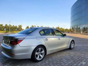 Grey BMW 530 2004 in Siauliai, with an engine capacity of 2.99 L and mileage of 436 thousand km for 3700 €, photo 4 on AUTOMOTO.COM.LV